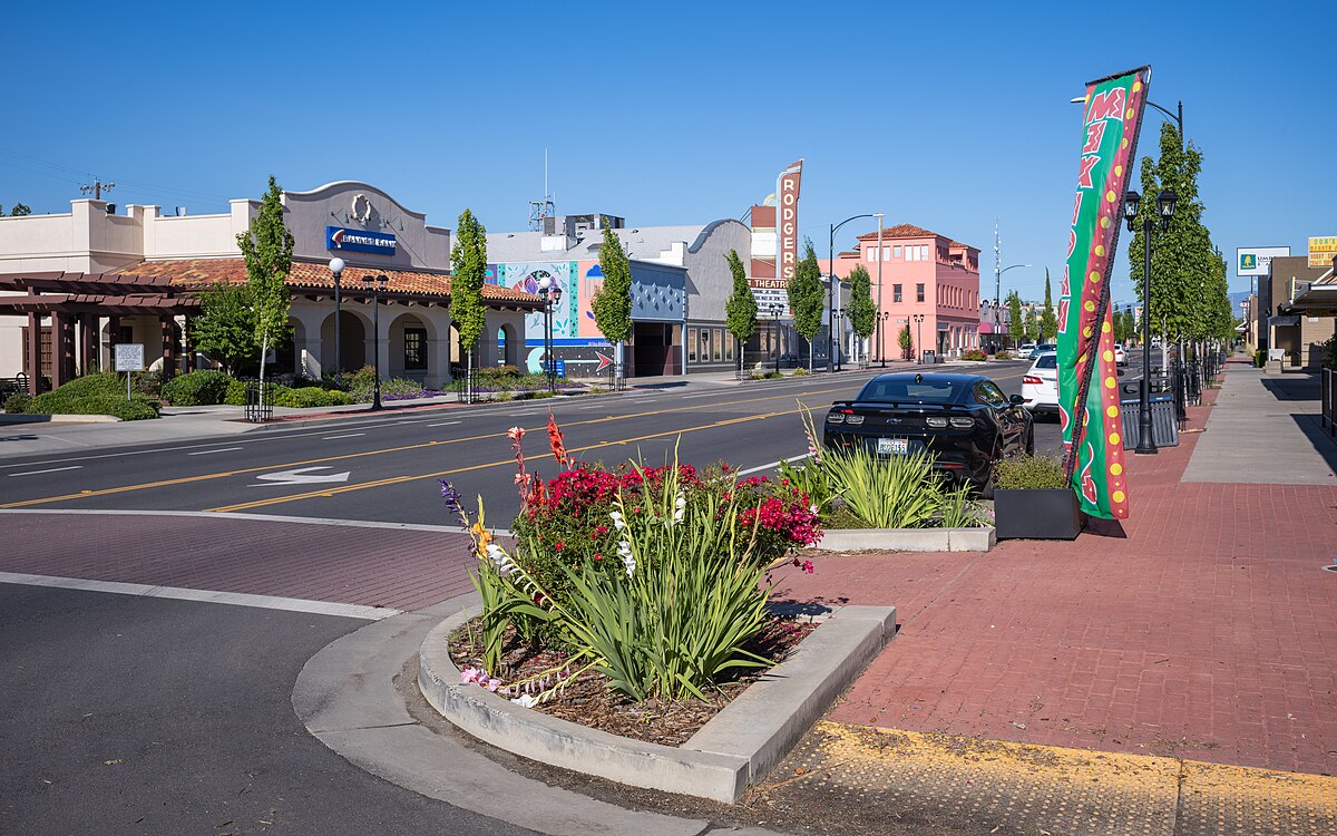 Renee Schenk - CENTURY 21 Select Corning