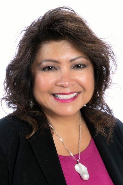 Violeta Strash - Coldwell Banker Danforth (Federal Way)