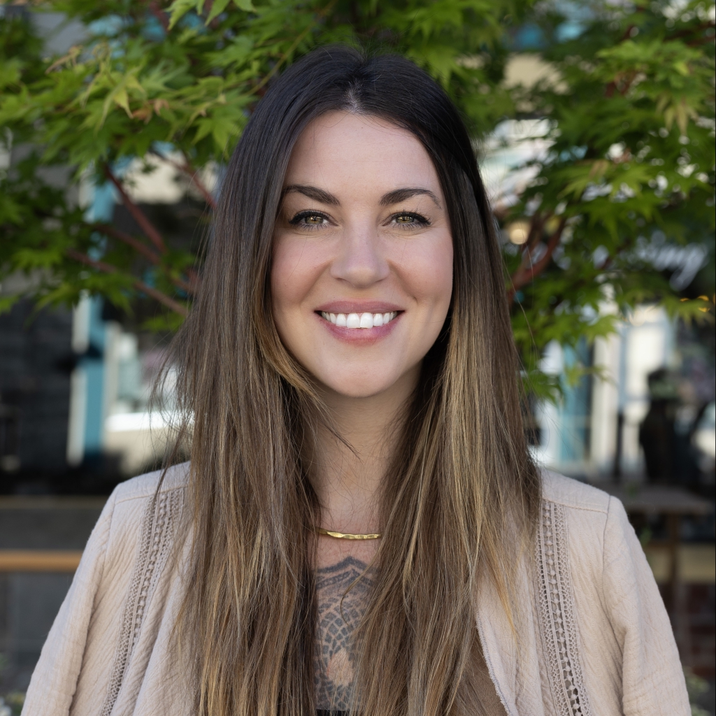 Century 21 Cornerstone Realty Natalie Grundmann