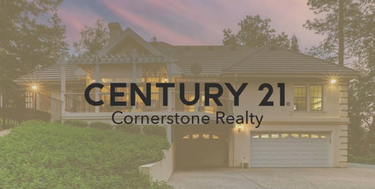 Carlie Craig - Century 21 Cornerstone
